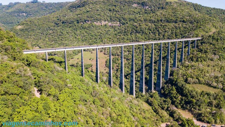 Viaduto 13 e Mula Preta - Ferrovia do Trigo - Viagens e Caminhos