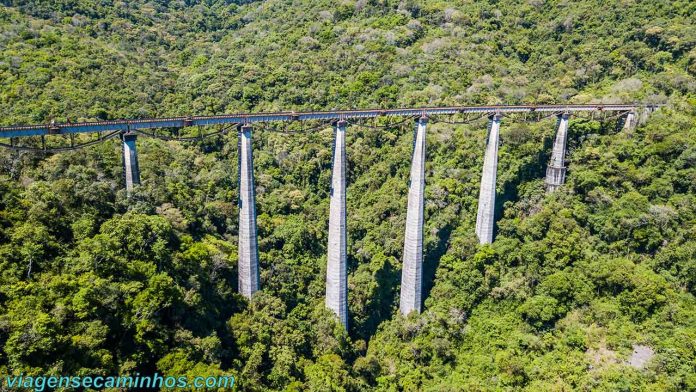 Viaduto 13 e Mula Preta - Ferrovia do Trigo - Viagens e Caminhos