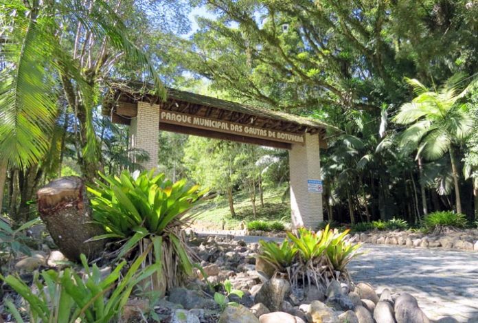 Caverna de Botuverá - Santa Catarina - Viagens e Caminhos