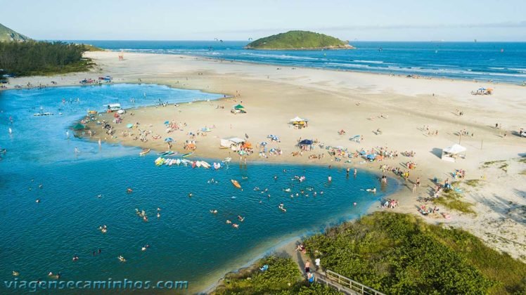 Imbituba SC: 10 praias e pontos turísticos - Viagens e Caminhos