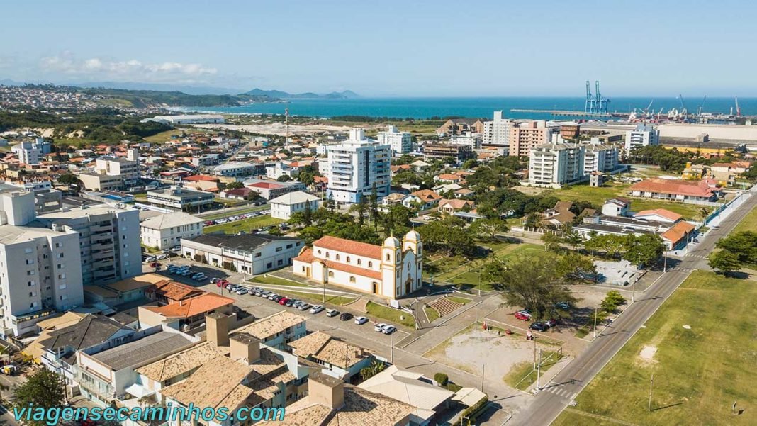 O que fazer em Imbituba - SC: Praias e pontos turísticos - Viagens e ...