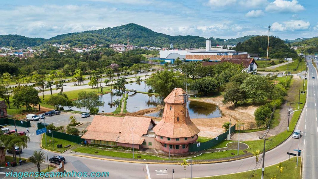 O que fazer em Joinville: Pontos turísticos e dicas - Viagens e Caminhos