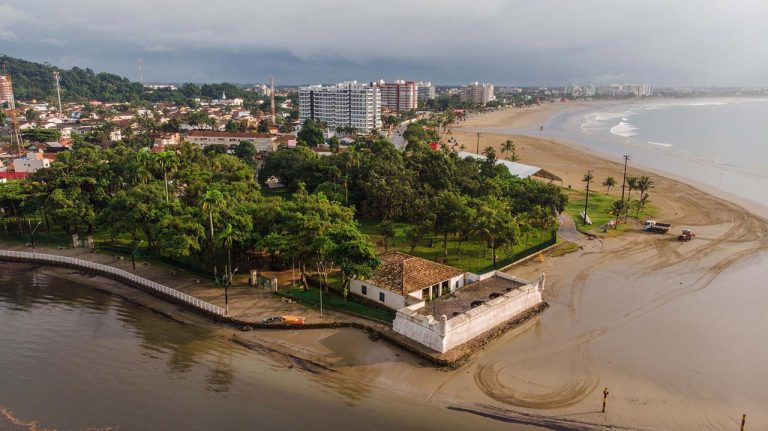 O que fazer em Bertioga SP - 12 atrações e passeios - Viagens e Caminhos