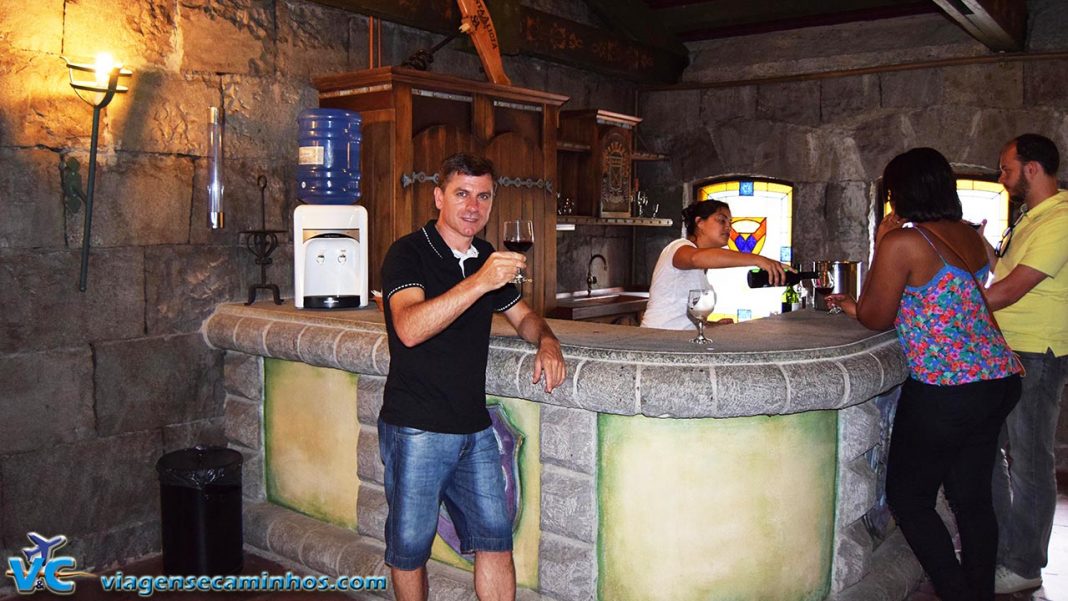 Chateau Lacave - castelo medieval de Caxias do Sul - Viagens e Caminhos