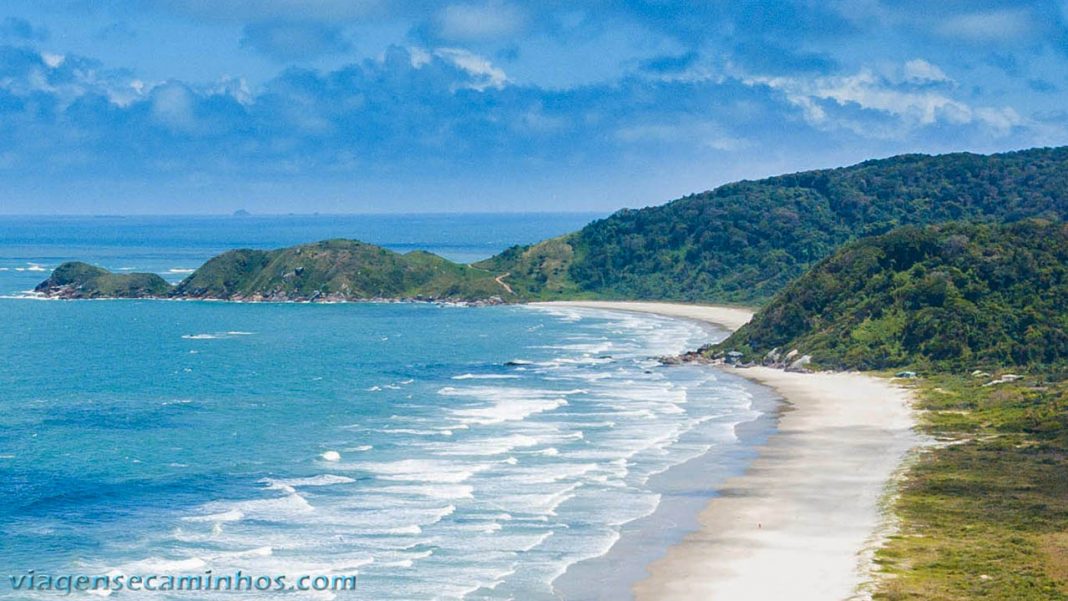 As 10 melhores praias do Paraná - Viagens e Caminhos