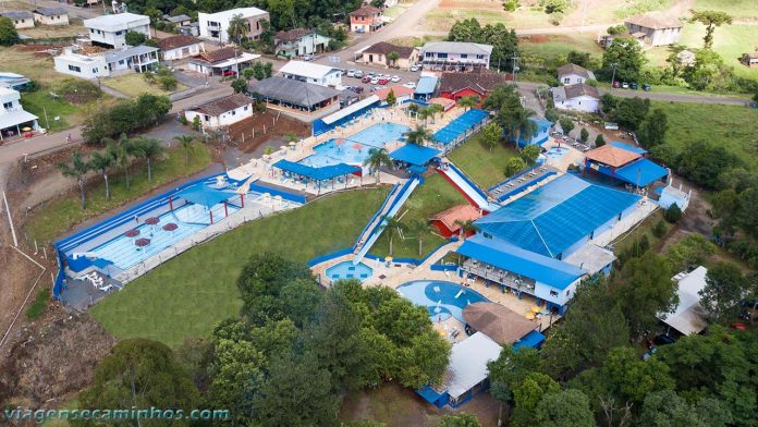 Roteiro de 7 destinos de águas termais no Sul do Brasil - Viagens e ...