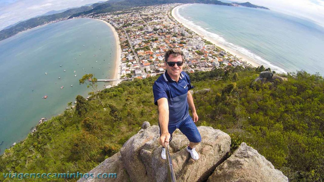 Trilha do Morro do Macaco - Bombinhas - Viagens e Caminhos