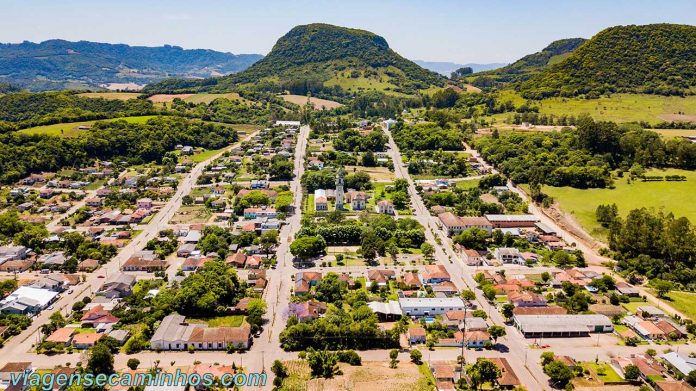 O que fazer em Ivorá RS: Cachoeiras e trilhas - Viagens e Caminhos