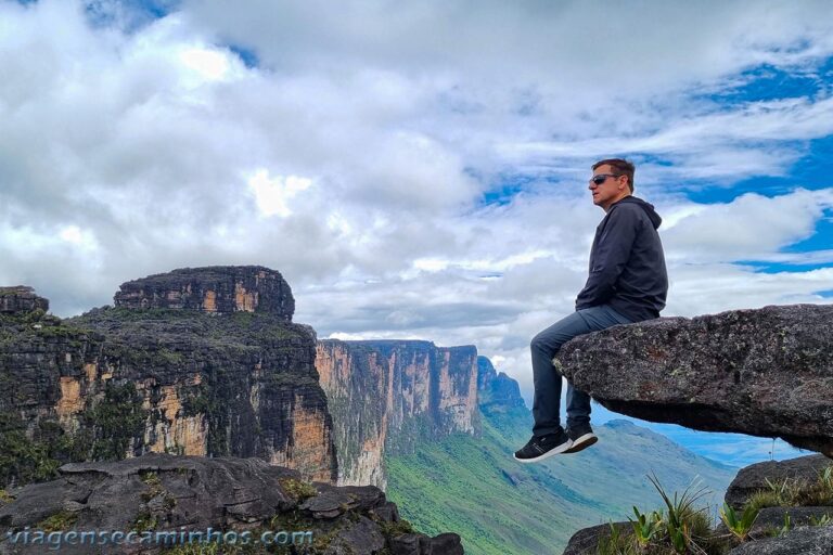 Monte Roraima: Tudo sobre o trekking e preparação - Viagens e Caminhos