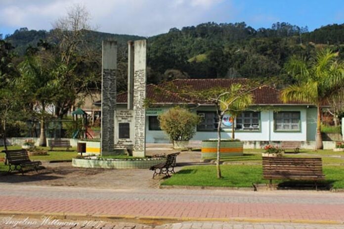 O que fazer em Rodeio SC: Pontos turísticos e dicas - Viagens e Caminhos