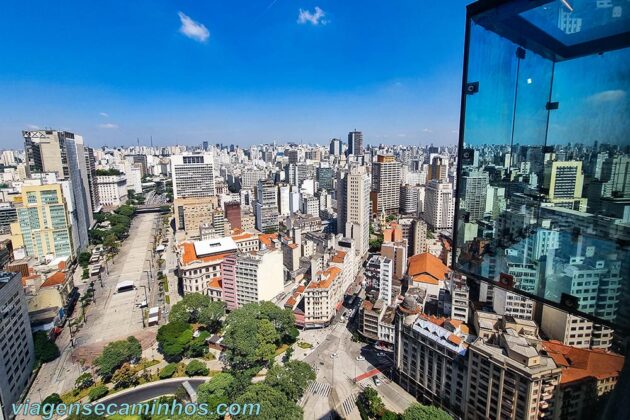 Sampa Sky: Mirante de vidro de São Paulo - Viagens e Caminhos