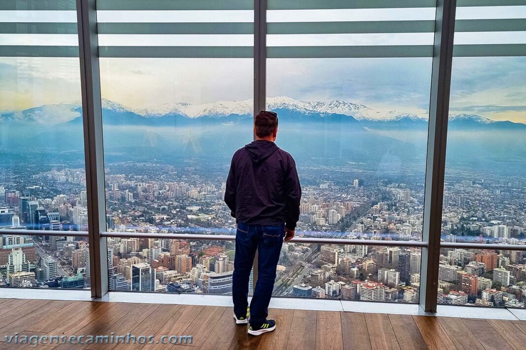 Sky Costanera: Mirante no prédio mais alto da América do Sul - Viagens e Caminhos