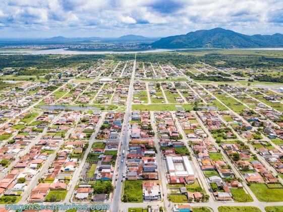 Ilha Comprida SP: Onde fica e o que fazer no destino - Viagens e Caminhos