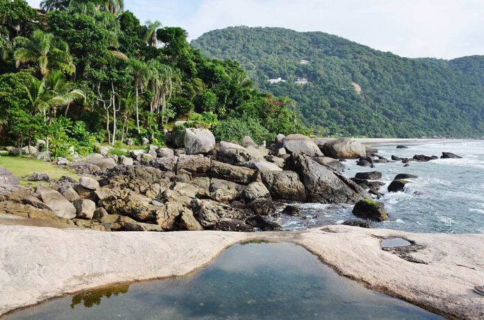 As 10 melhores praias do Guarujá com dicas de hospedagem - Viagens e ...