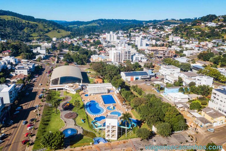Quilombo: Conheça o Salto Saudades e outros pontos turísticos